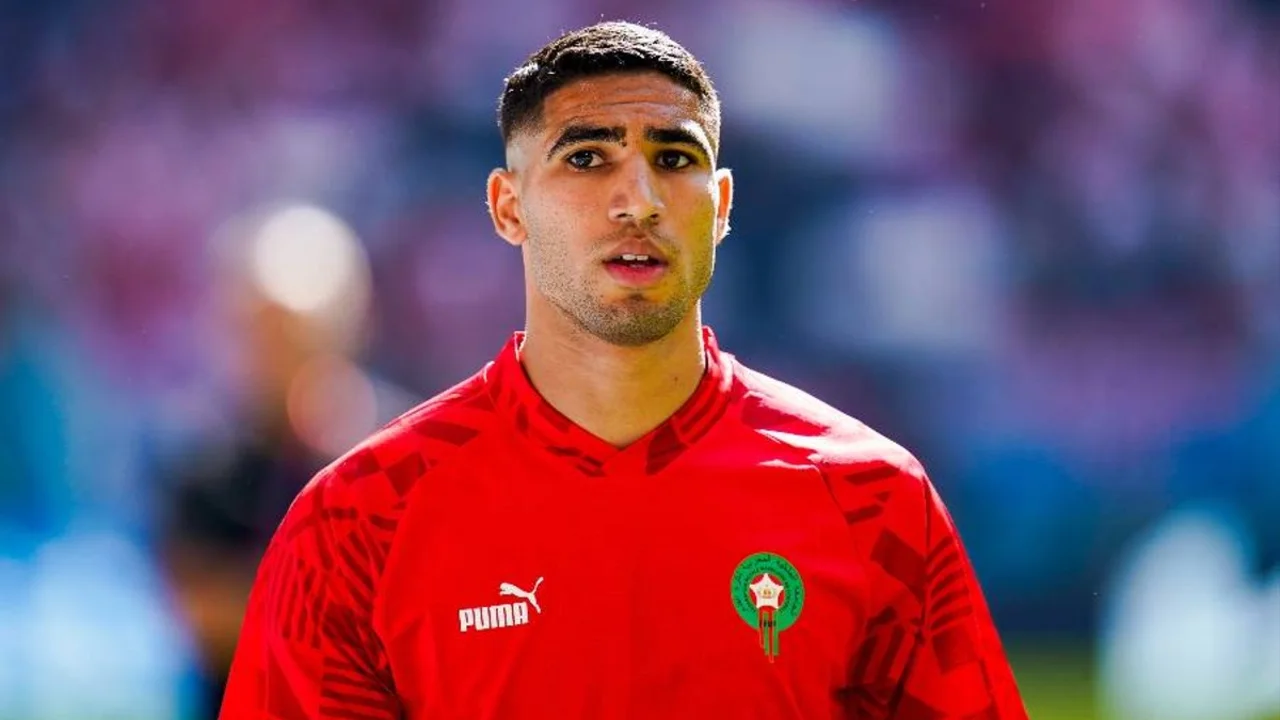 أشرف حكيمي على أعتاب رقم قياسي جديد مع المنتخب المغربي